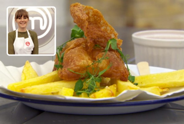 Beer Battered Cod & Triple Cooked Chips & Chip Shop Curry Sauce